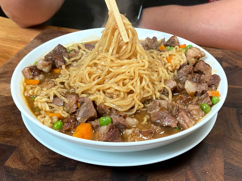 Maruchan con Res | Munchies Lab