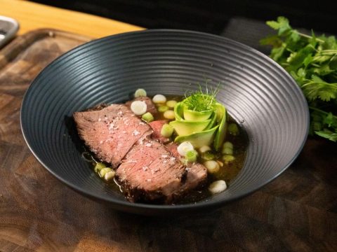 Aguachile de Rib Eye 數 | Munchies Lab